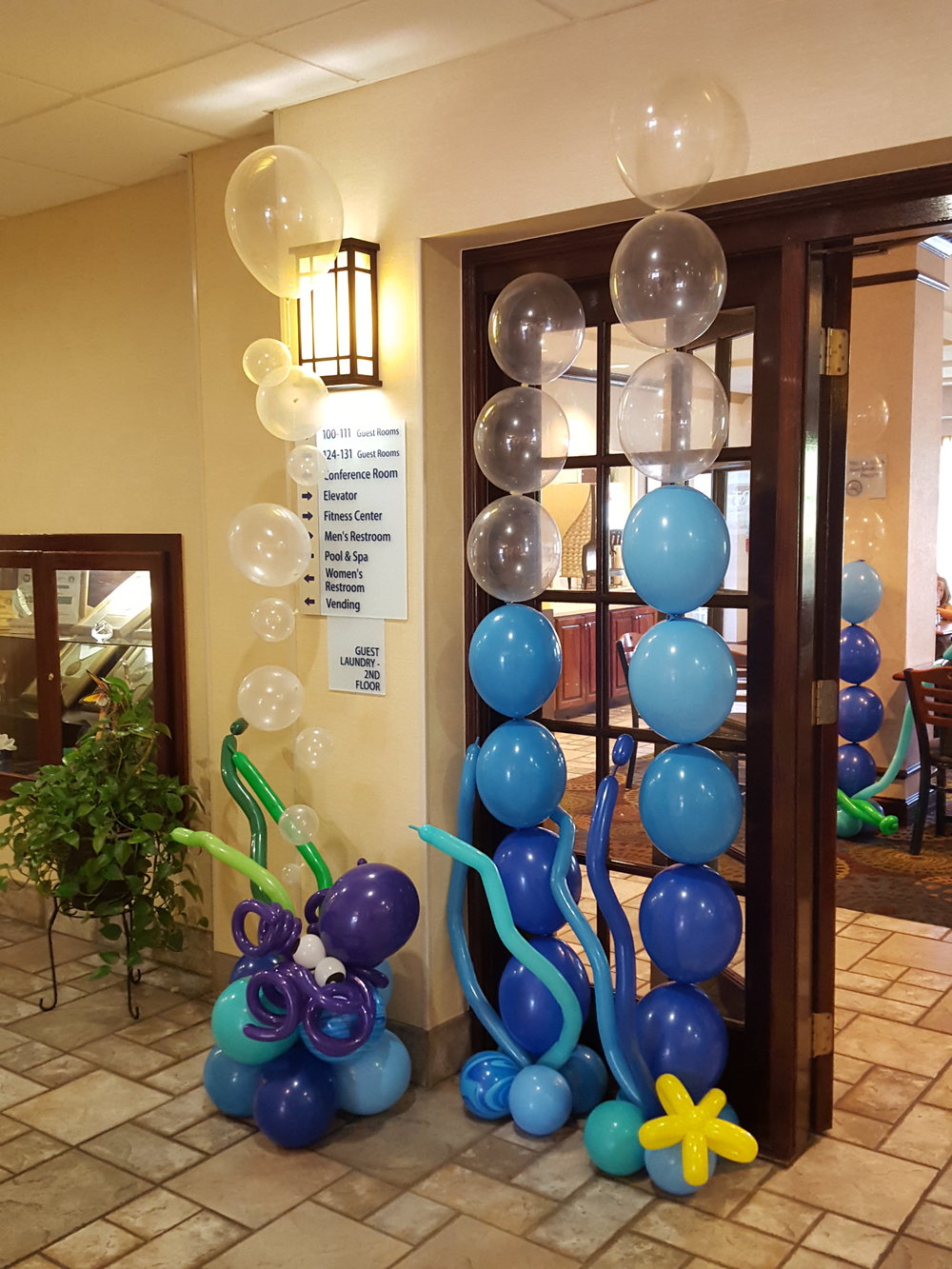 Balloon Columns Gallery | Rainbow Balloon Company